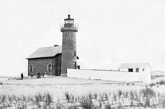 Brant Point (Old) Lighthouse, Massachusetts at Lighthousefriends.com