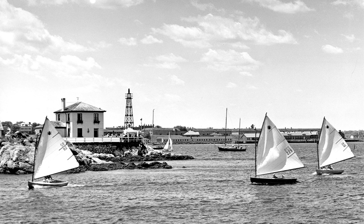 Ida Lewis Rock Lighthouse, Rhode Island at Lighthousefriends.com