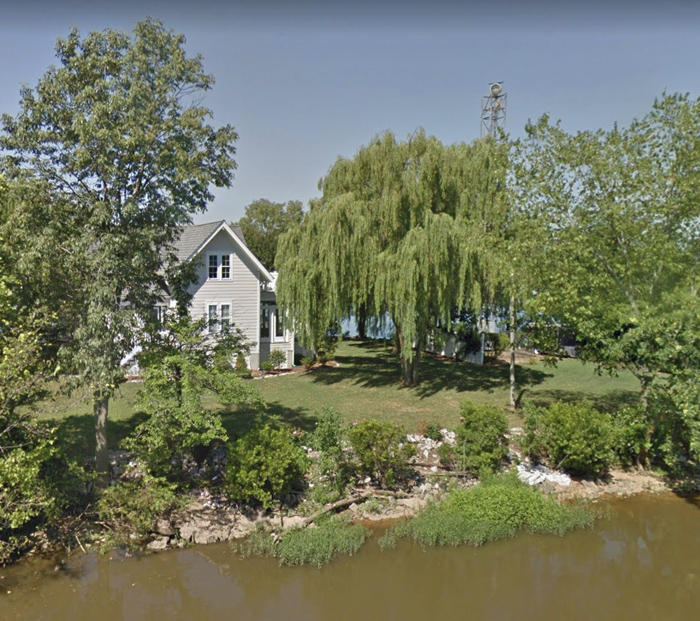 Jordan Point Lighthouse, Virginia at Lighthousefriends.com