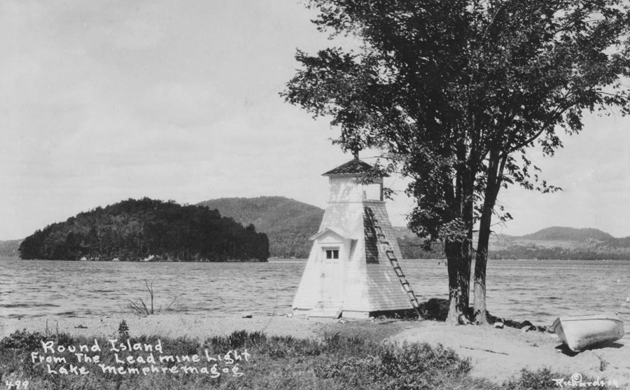 Lead Mines Lighthouse, Quebec Canada at Lighthousefriends.com
