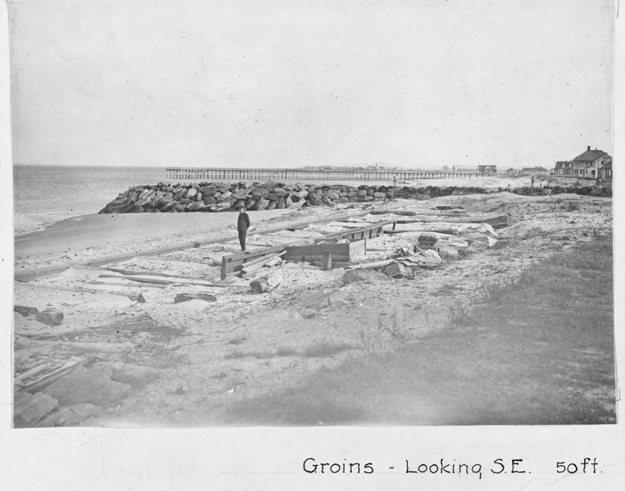 Point Comfort Lighthouse, New Jersey at Lighthousefriends.com
