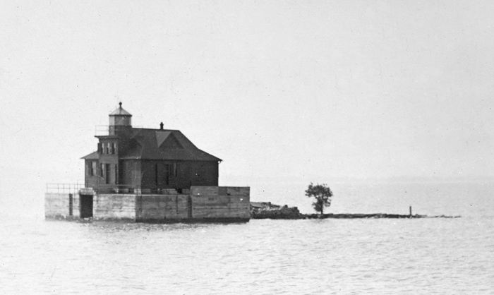 Sandusky Bay Inner Range Lighthouse, Ohio at Lighthousefriends.com