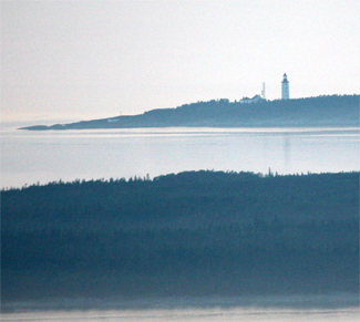 Île Bicquette Lighthouse, Quebec Canada at Lighthousefriends.com