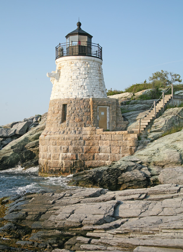 Castle Hill Lighthouse, Rhode Island at Lighthousefriends.com