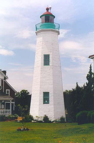 Old Point Comfort Lighthouse, Virginia at Lighthousefriends.com