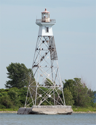 Dixie Range Lighthouse, Quebec Canada at Lighthousefriends.com