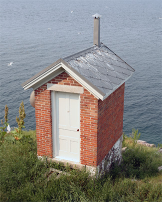 Granite Island Lighthouse, Michigan at Lighthousefriends.com