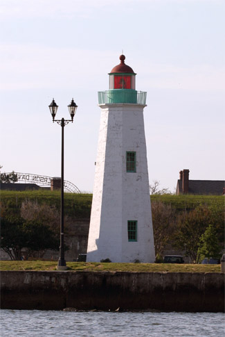 Old Point Comfort Lighthouse, Virginia at Lighthousefriends.com